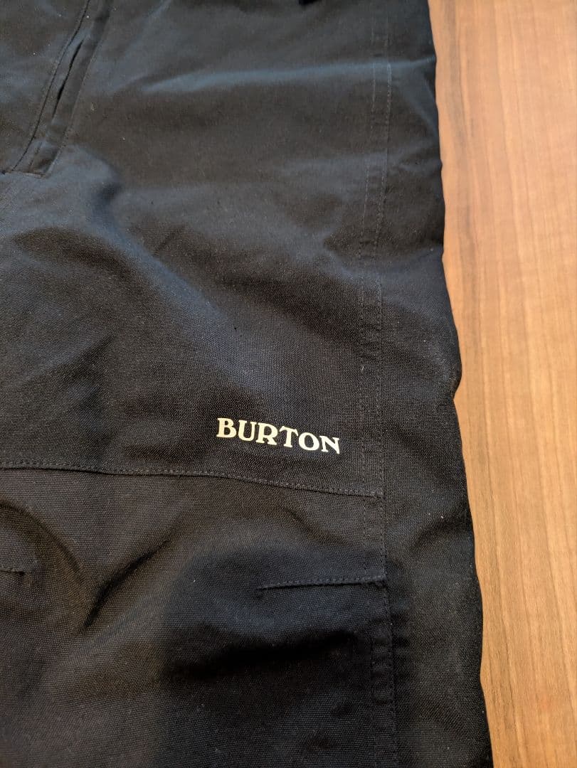 【美品】Burton キッズ　スノーボードウェア上下　ビブパンツ　5T　バートン