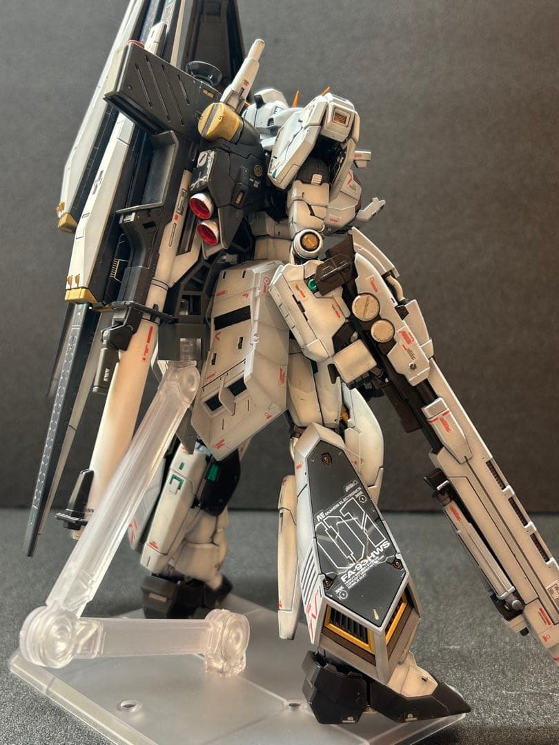 RG νガンダム HWS 全塗装 完成品