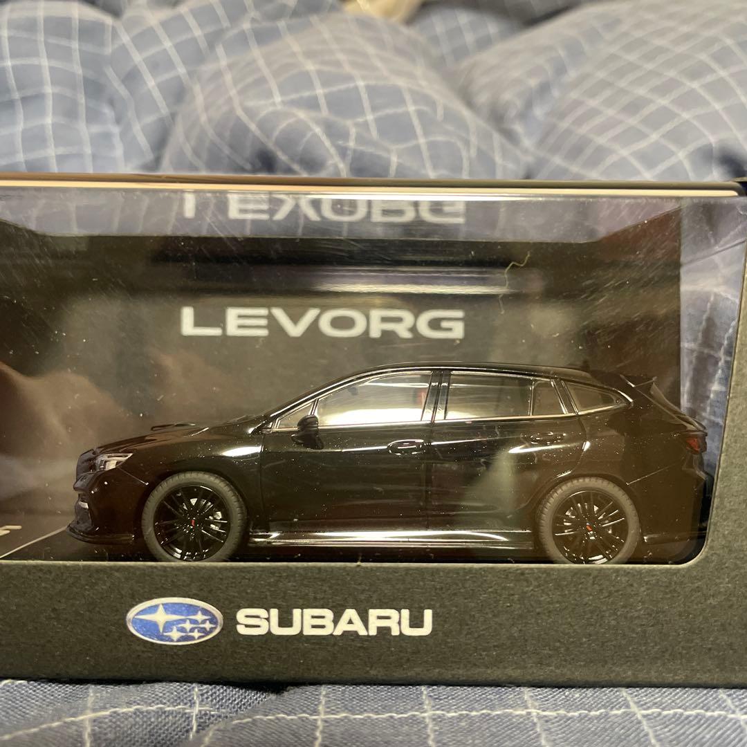 ディーラー特注　スバルレヴォーグ　1／43スケール　ミニカー　SUBARU