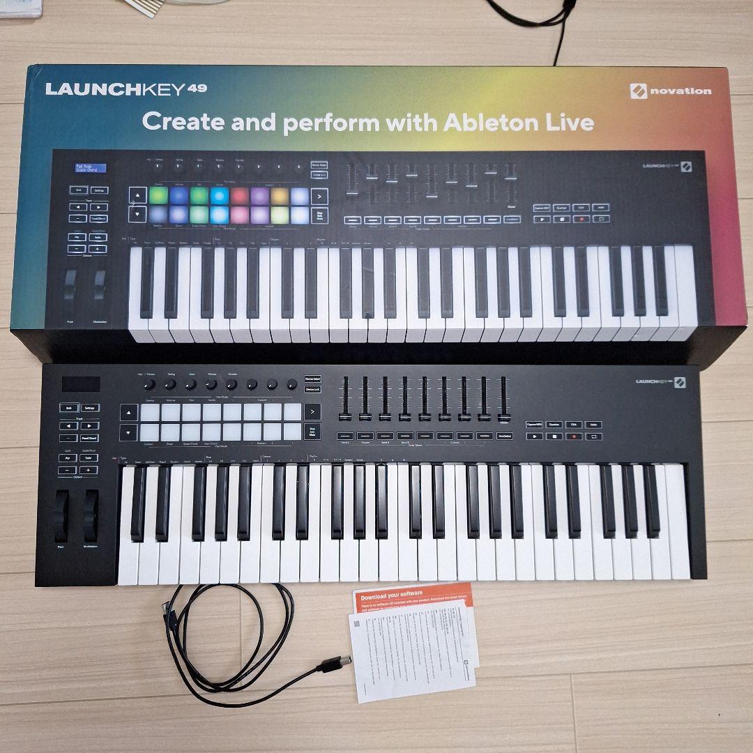 Novation Launchkey 49 MK3 Ableton Midi鍵盤