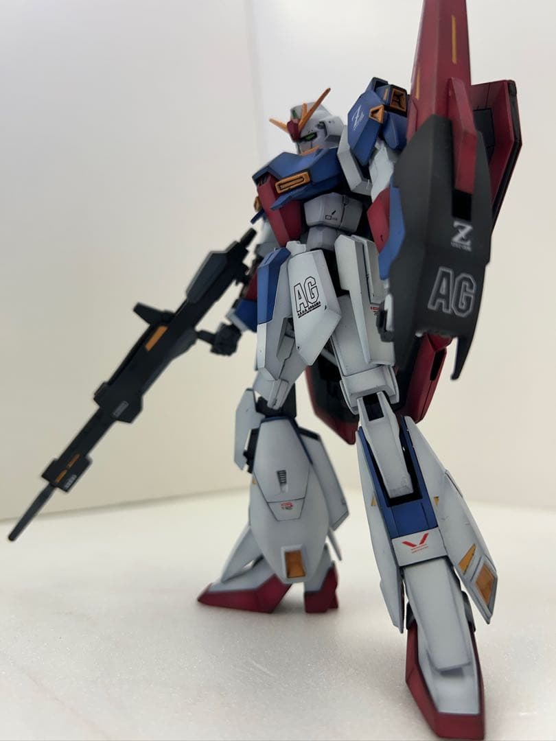 初売り ガンプラ 全塗装完成品 HGUC Zガンダム