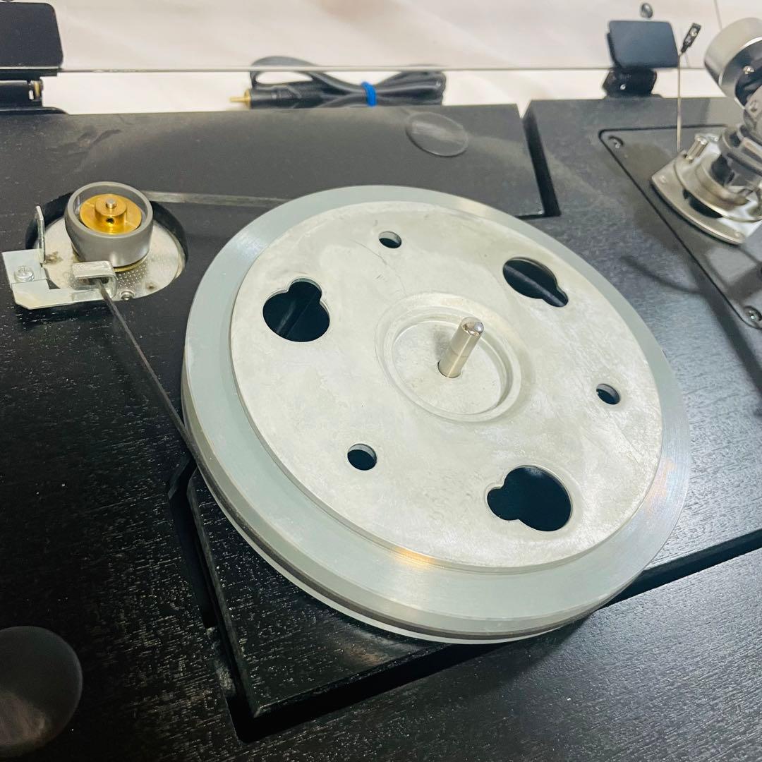 ＴＨＯＲＥＮＳ　ＴＤ３２０　トーレンス　セミオートレコードプレイヤー　 動作品