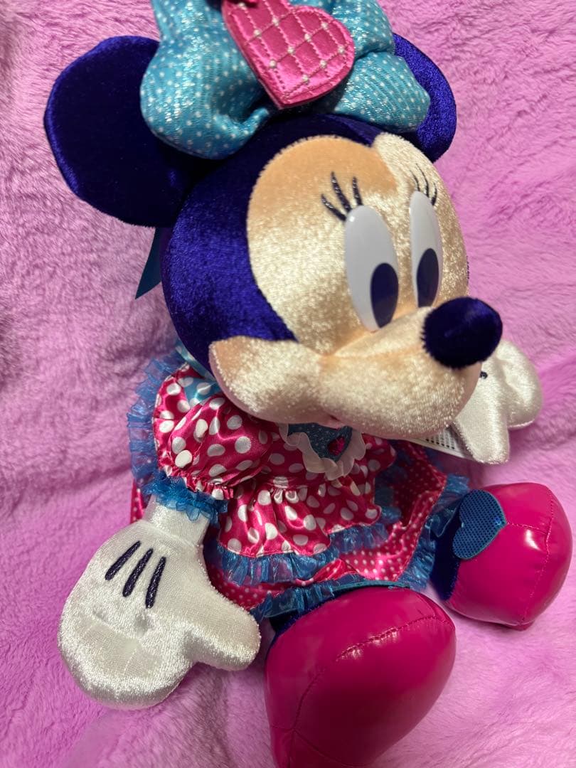 新品未使用♡ディズニーパルパルーザ　ミニーのファンダーランド　ミニーぬいぐるみ