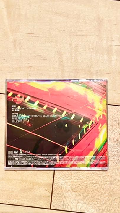 ν[neu]結成〜RED EMOTION全CD。コメントDVD、ライブDVDつき