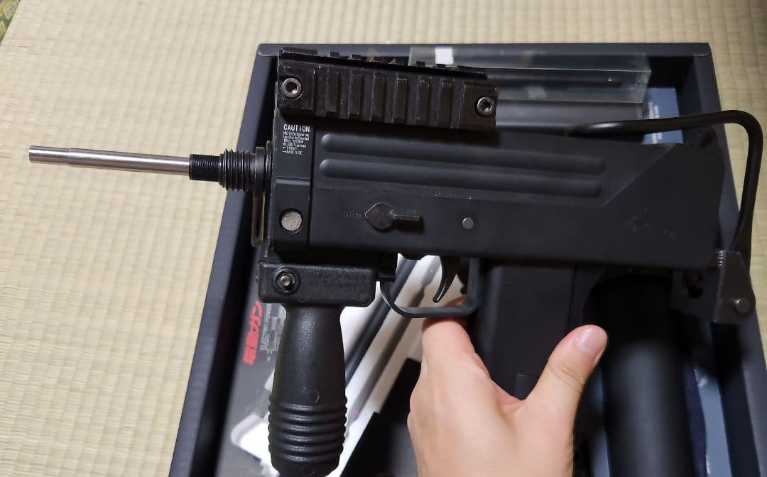 東京マルイ　Mac10(ケイ・ホビー 番頭カスタム) マウントレール付き