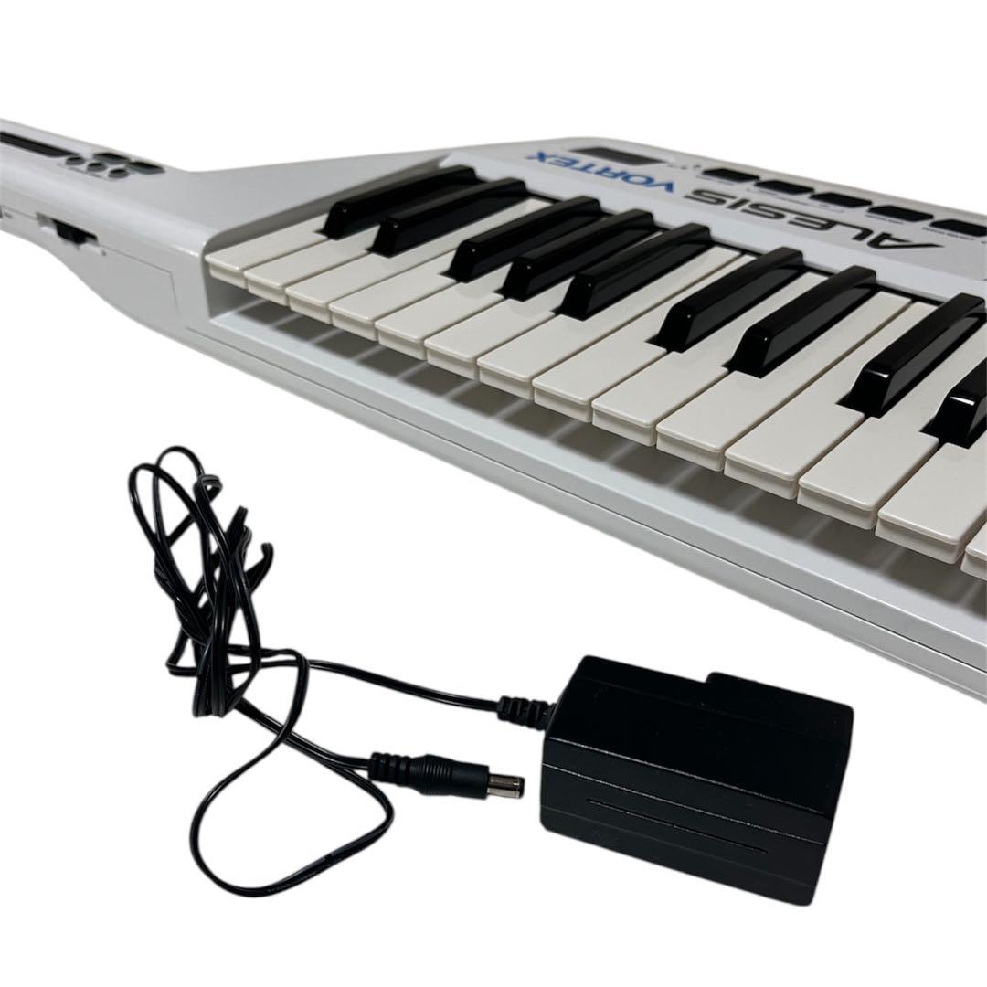 美品 完動 ショルダーキーボードAlesis Vortex ホワイト