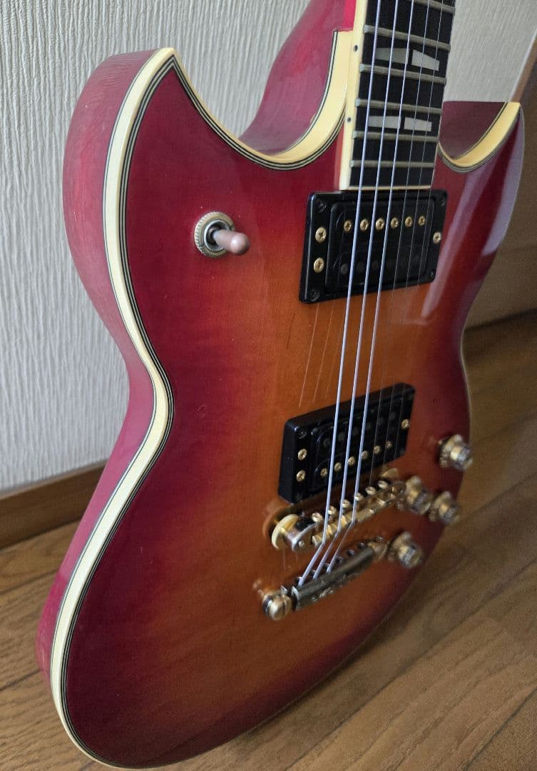 YAMAHA SG2000 レッドサンバースト(1982年製)