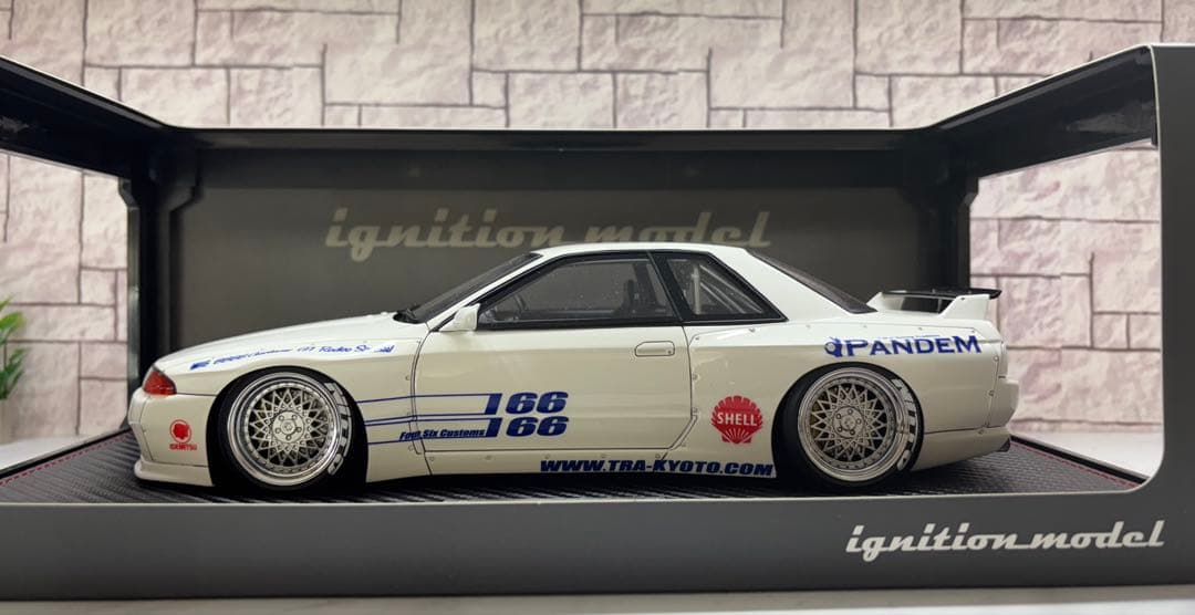 1/18 PANDEM GT-R (BNR32) White【新品】