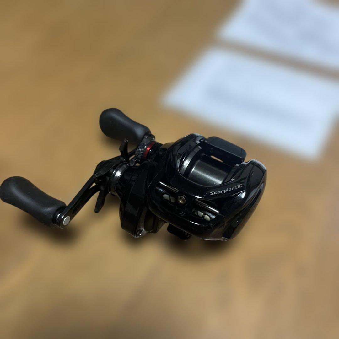 【超美品】SHIMANO　17　Scorpion　DC　100HG　右巻き①