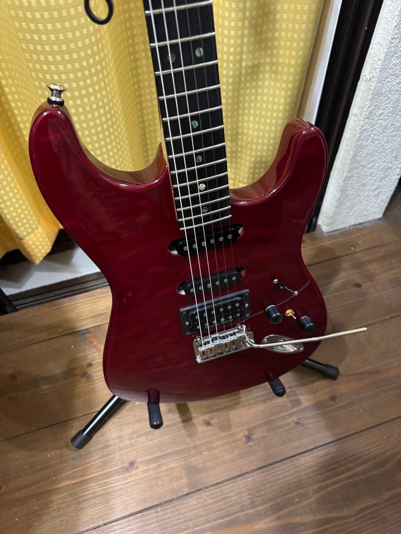 最終。Fender USA American Deluxe Strato QMT