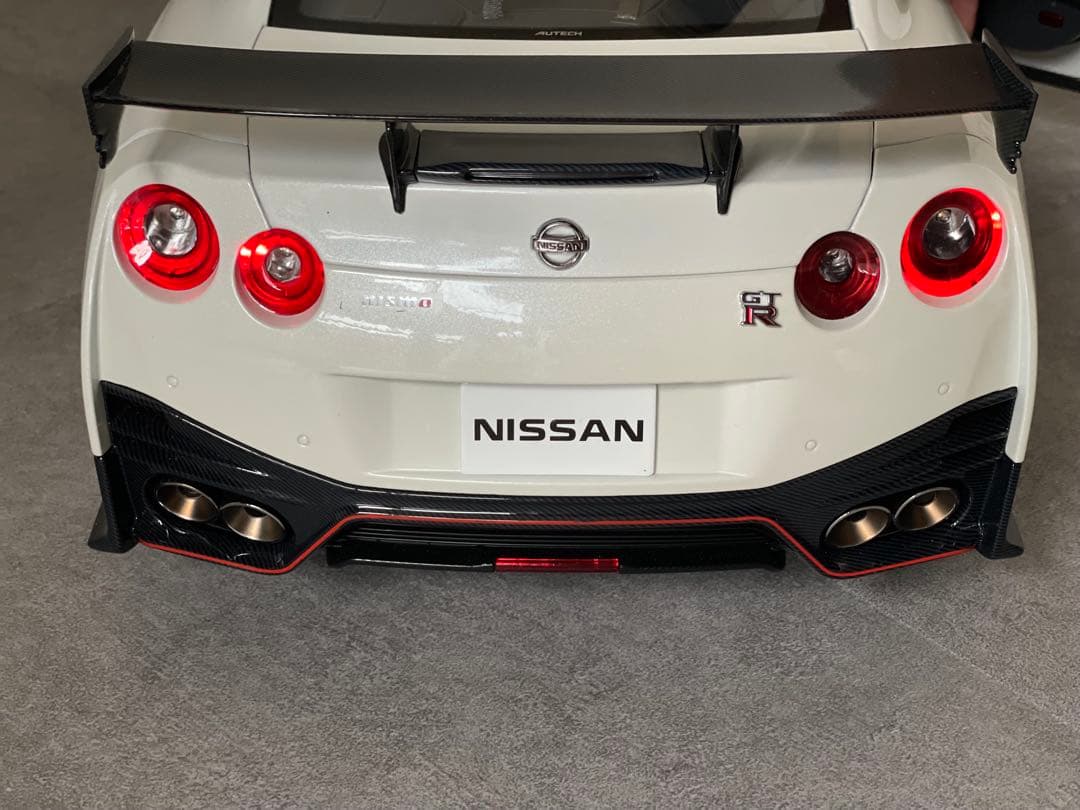 完成品 ディアゴスティーニ GT-R NISMO