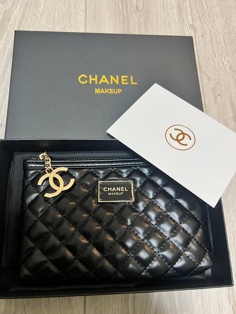 非売品 CHANELノベルティーポーチ