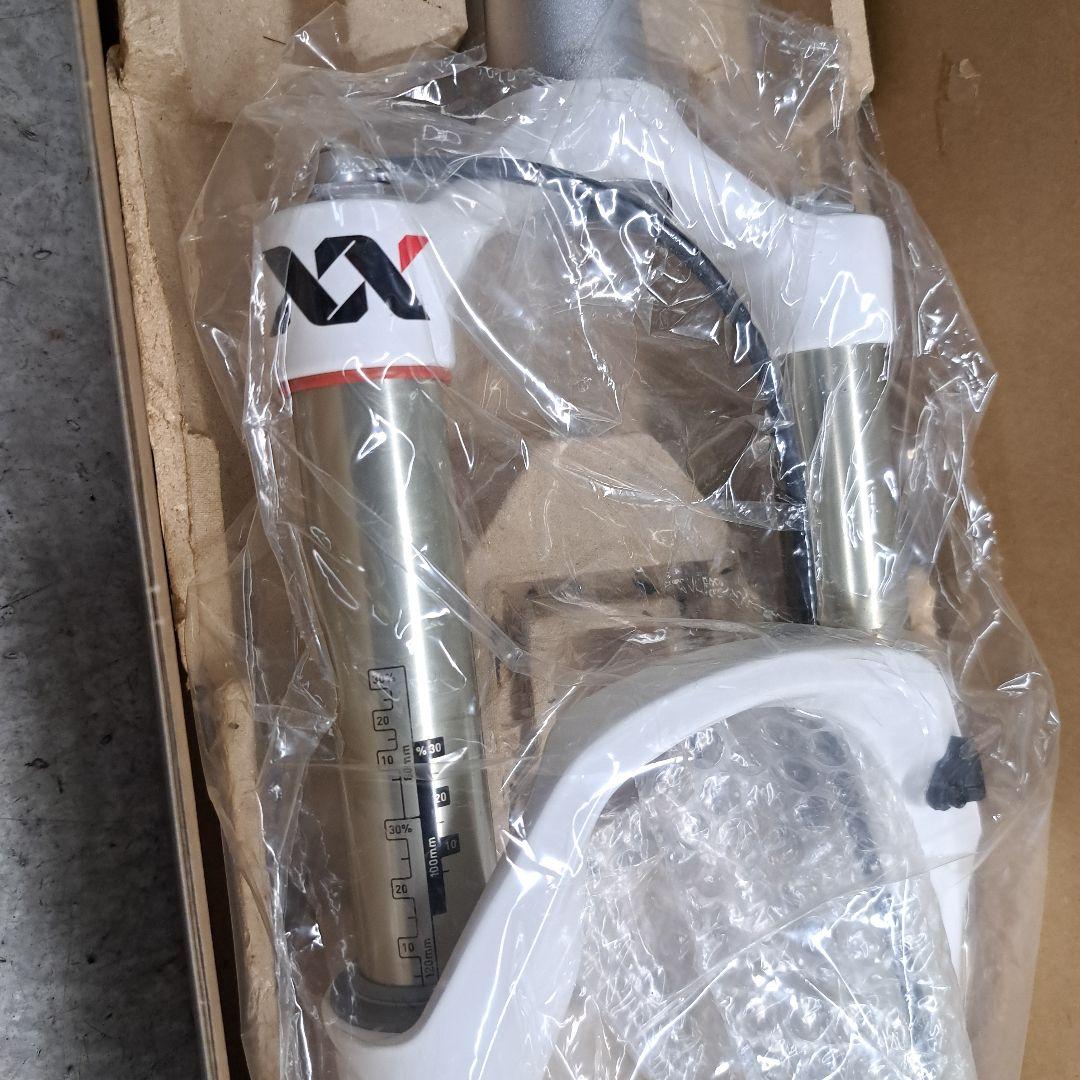 新品未使用 Rock Shox sid サスペンションフォーク 26インチ