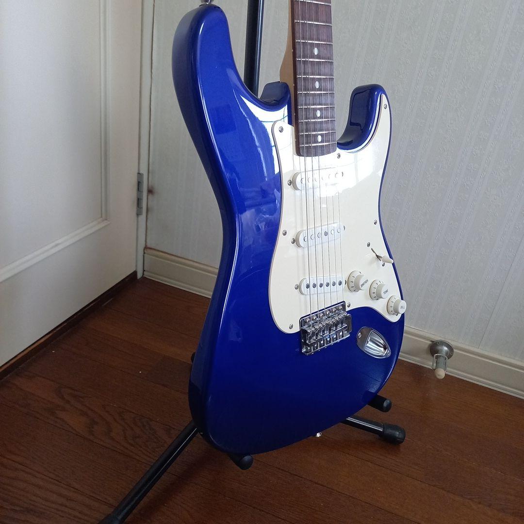 『美品』金文字ロゴSquier By Fender Affinity STRAT