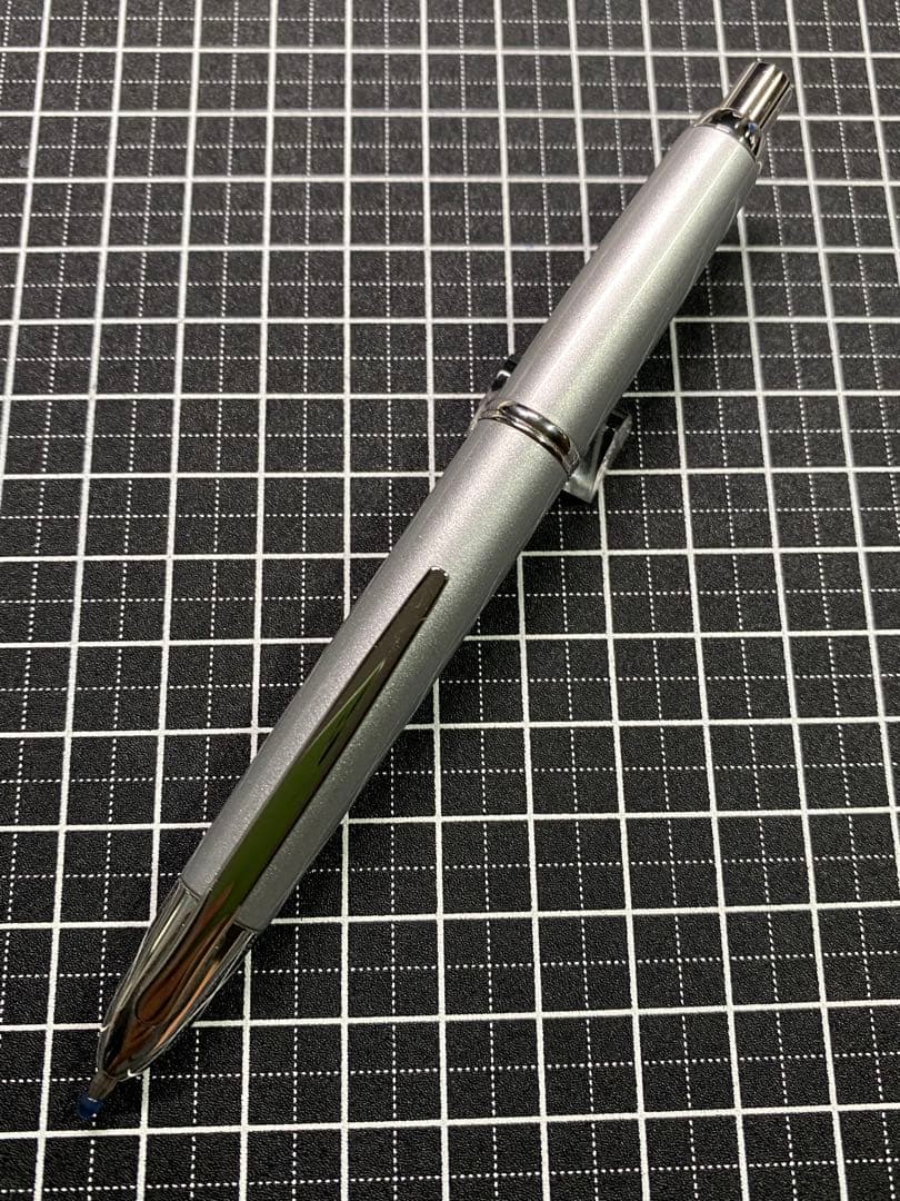 PILOT CAPLESS Silver ボールペン
