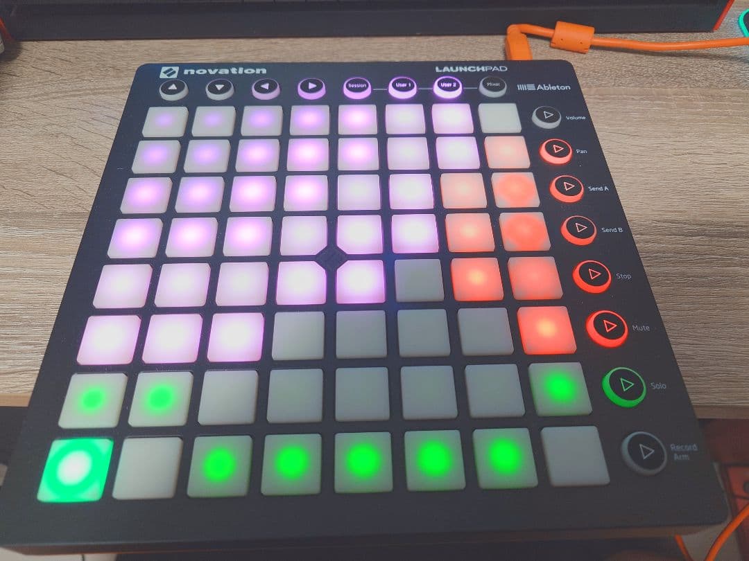 Novation Launchpad MK2【中古美品】