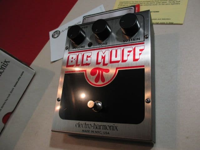 BIG MUFF ビッグマフ FUZZ ファズ ディストーション エフェクター