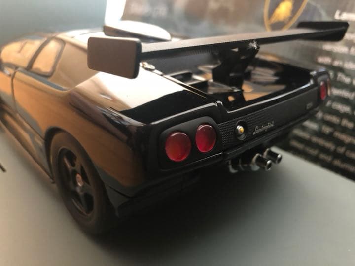 ランボルギーニ ディアブロ GTR 1/18