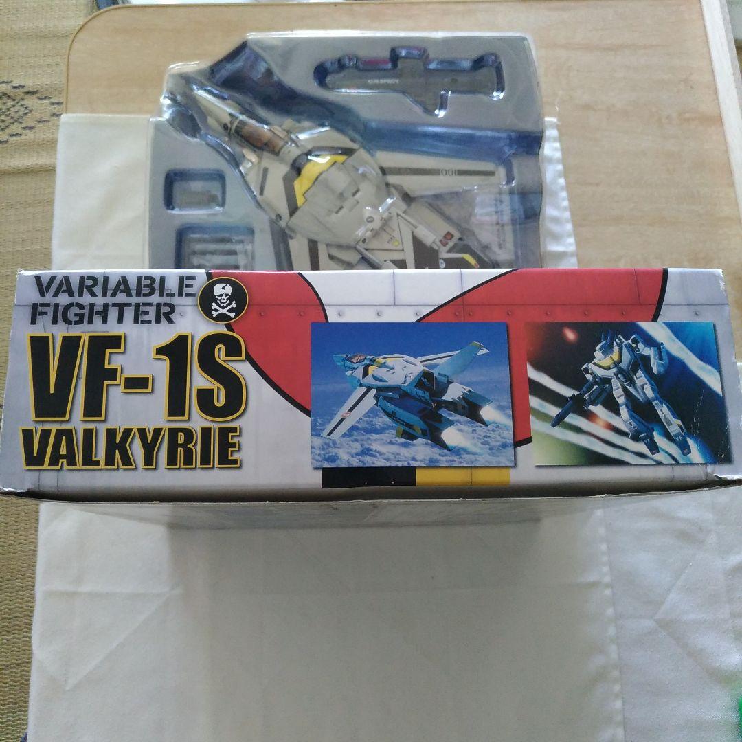 バンダイ 超時空要塞マクロス VF-1S VALKRIE