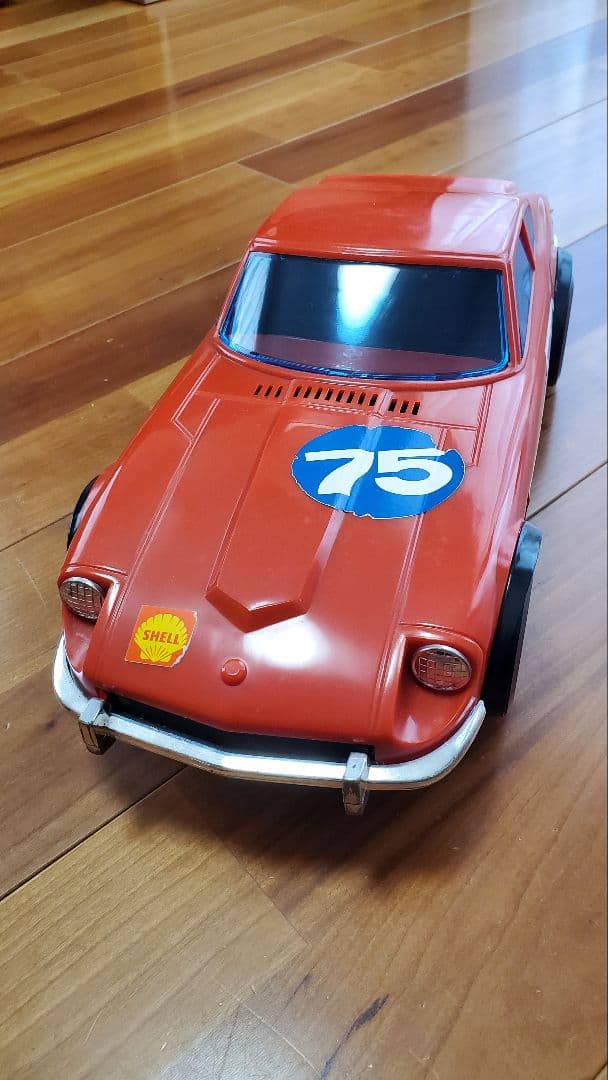 TOMICA DATSUN ミニカー オレンジ