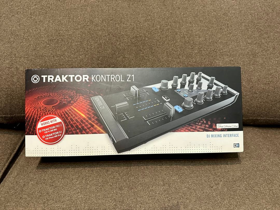 DJ機材 TRAKTOR KONTROL Z1 USB Lightning NI