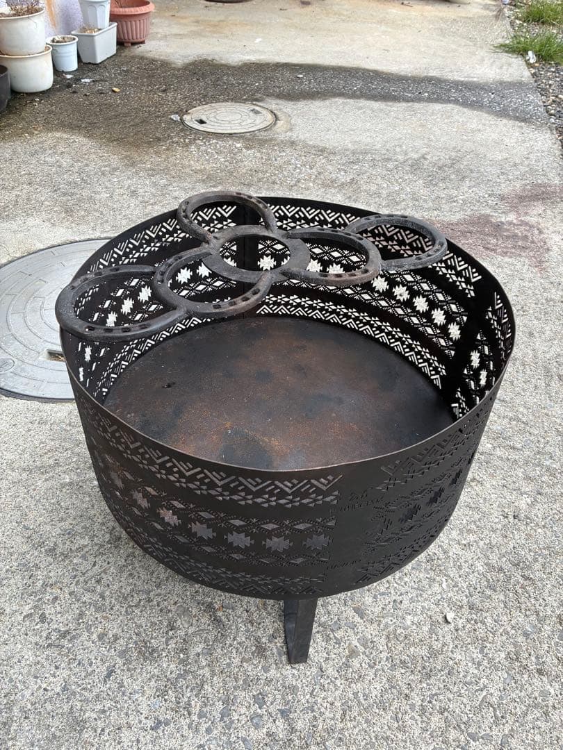 FUTURE FOX 焚き火台　ナバホ