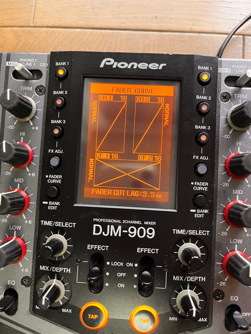 メンテナンス済み　Pioneer DJM-909 エフェクト多数