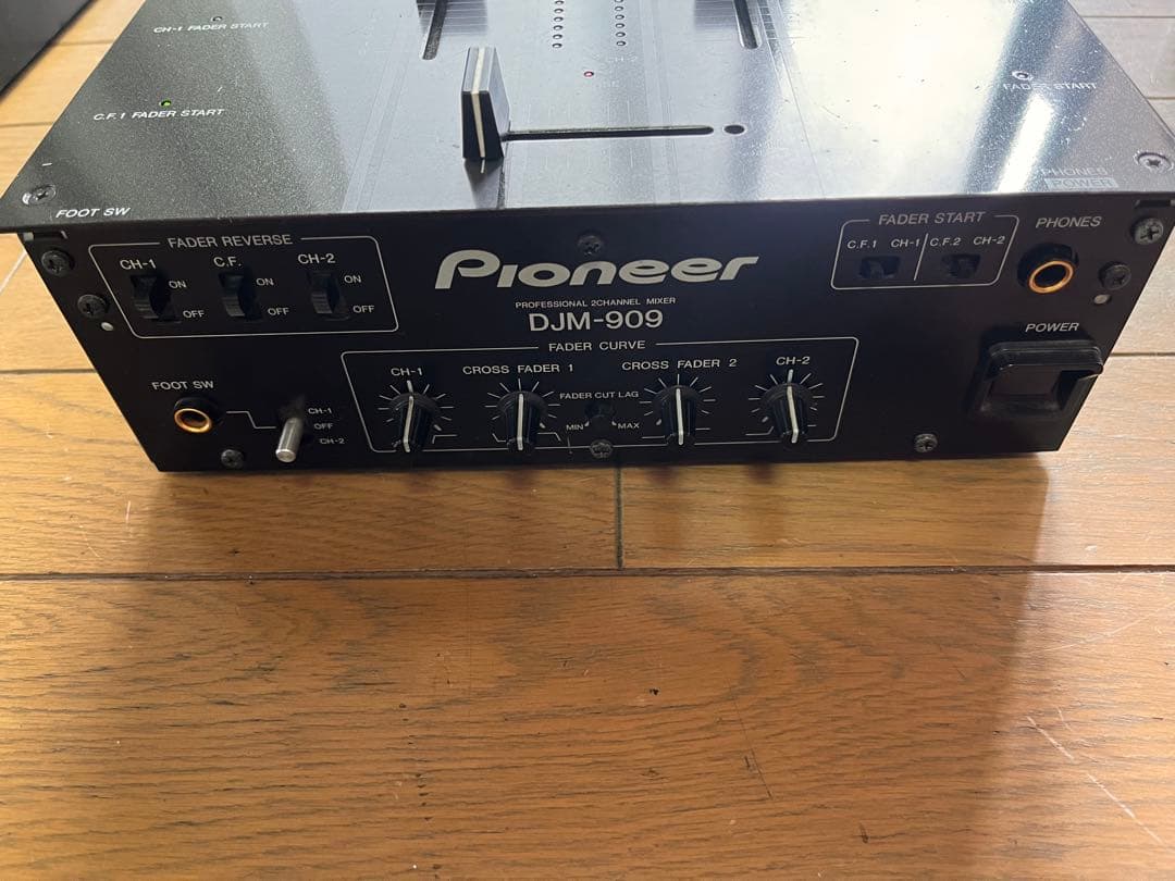 メンテナンス済み　Pioneer DJM-909 エフェクト多数