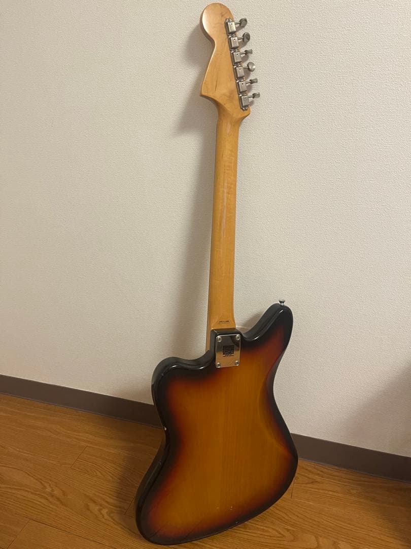 fender jaguar フェンダー ジャガー（フレット打替え、ナット交換済）
