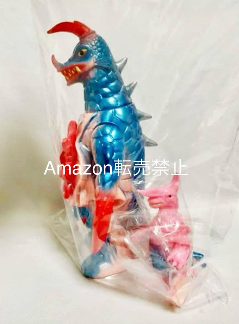 ★新品　幻の11体　怪獣郷　宇宙大怪獣アストロモンス(ミニオイルドリンカー付)