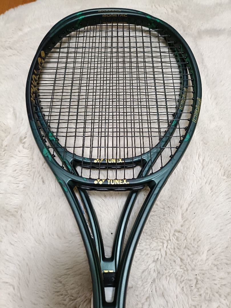 美品2本セットYONEX VCORE PRO100 G2