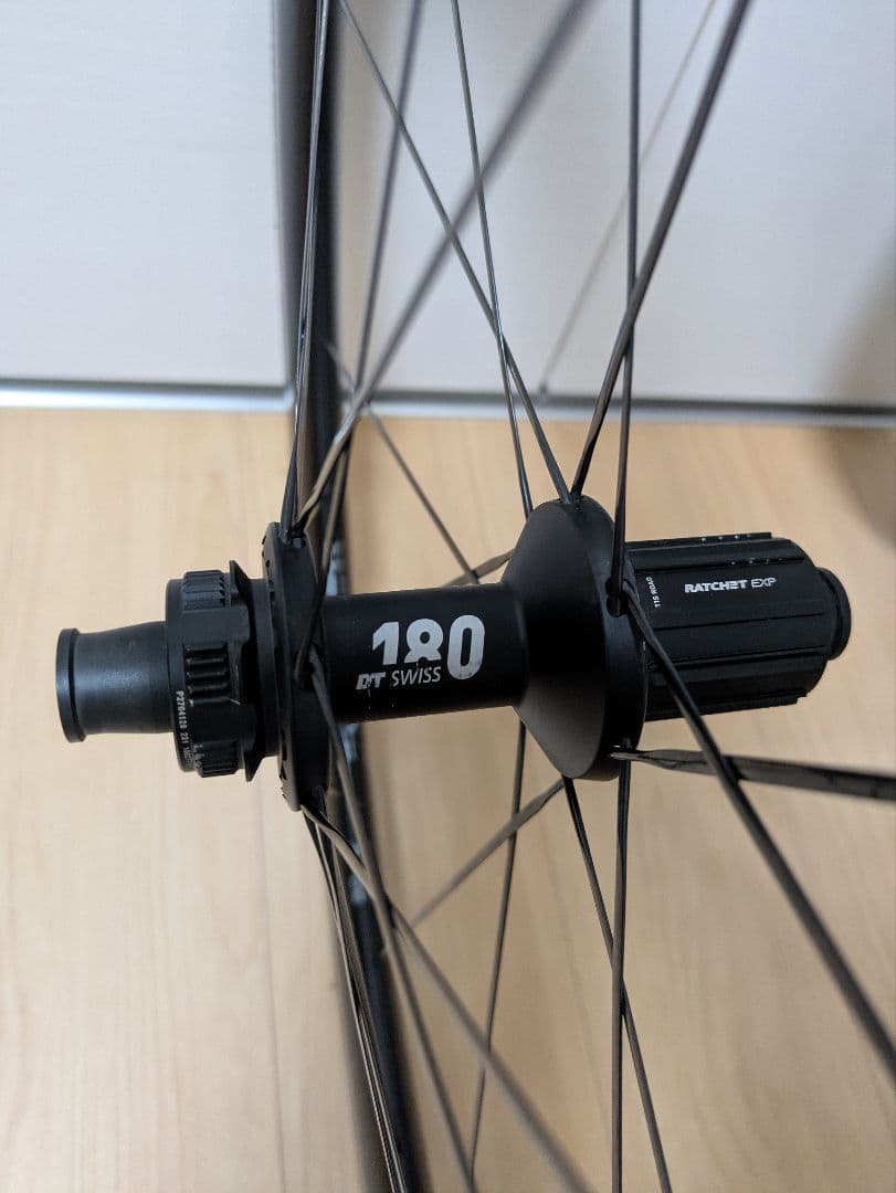 DT SWISS ARC 1100 DICUT 50mm前後セット