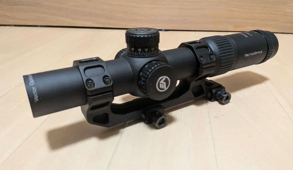 ベクターオプティクス Vector Optics Forester 1-5x24