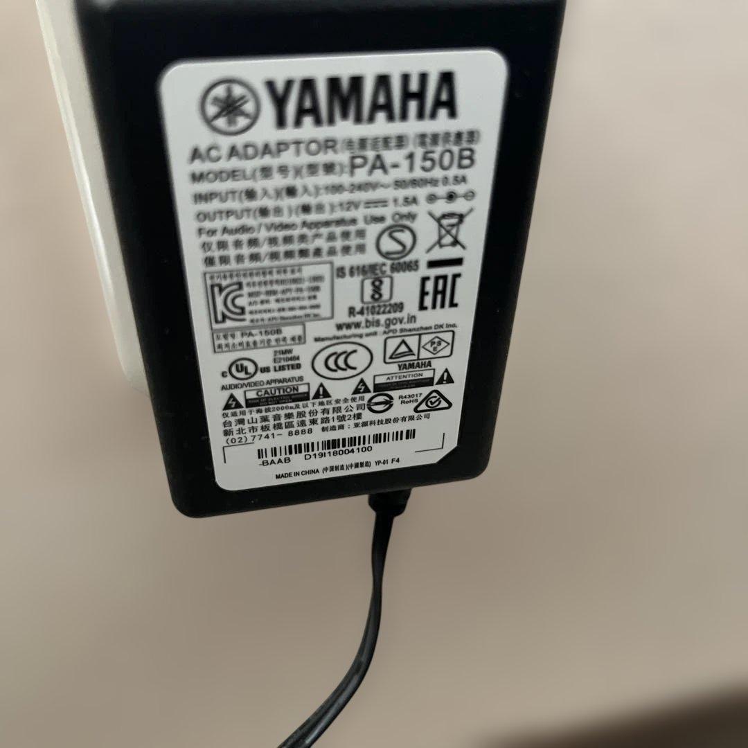 YAMAHA 電子ピアノ