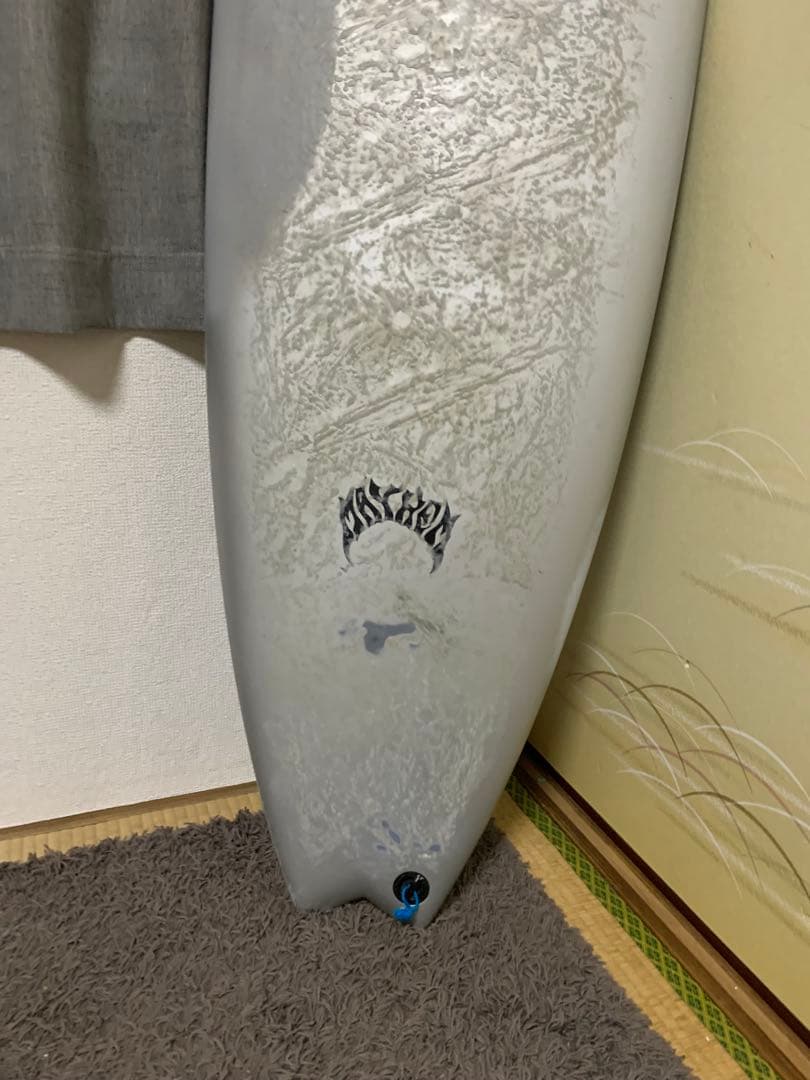 Aviso製　カーボン　Lost Mayhem RNF 5'8\"