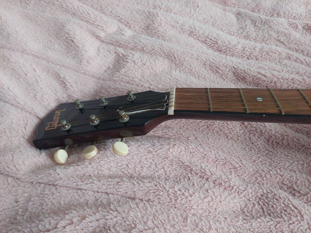 エレアコギター サンバーストGibsonj45タイプ