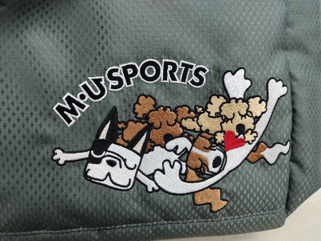M.U SPORTSのボストンバッグ