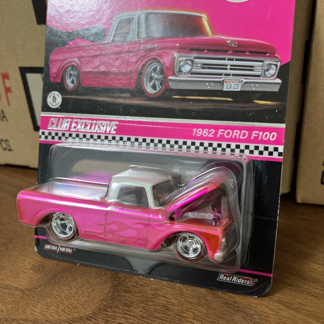 ホットウィール　FORD F100 RLC フレイムス