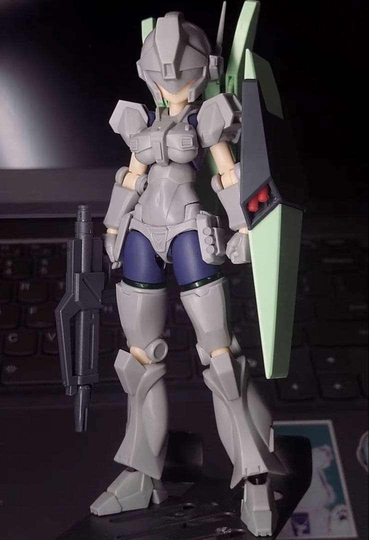 コトブキヤ 1/1 ガンナー BUSTER DOLL メガミデバイス　ジェガン娘