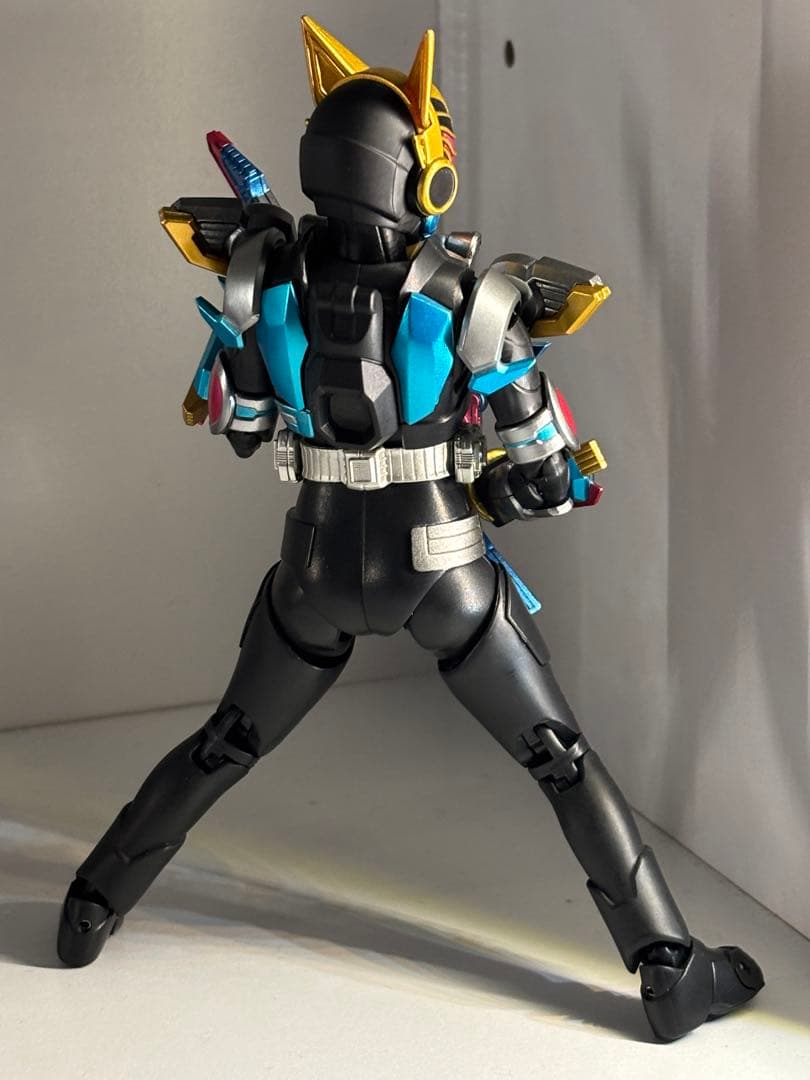 【ただのジョジョラーさん専用】S.H.Figuarts 仮面ライダーナーゴ
