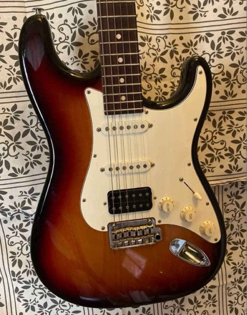 suhr classic S サンバースト