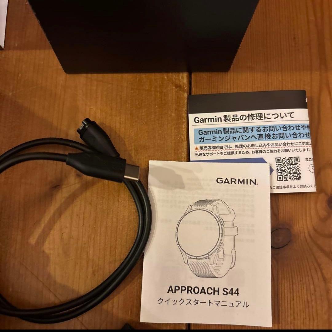値下げ！Garmin Approach S44 ゴルフGPSウォッチ　ガーミン