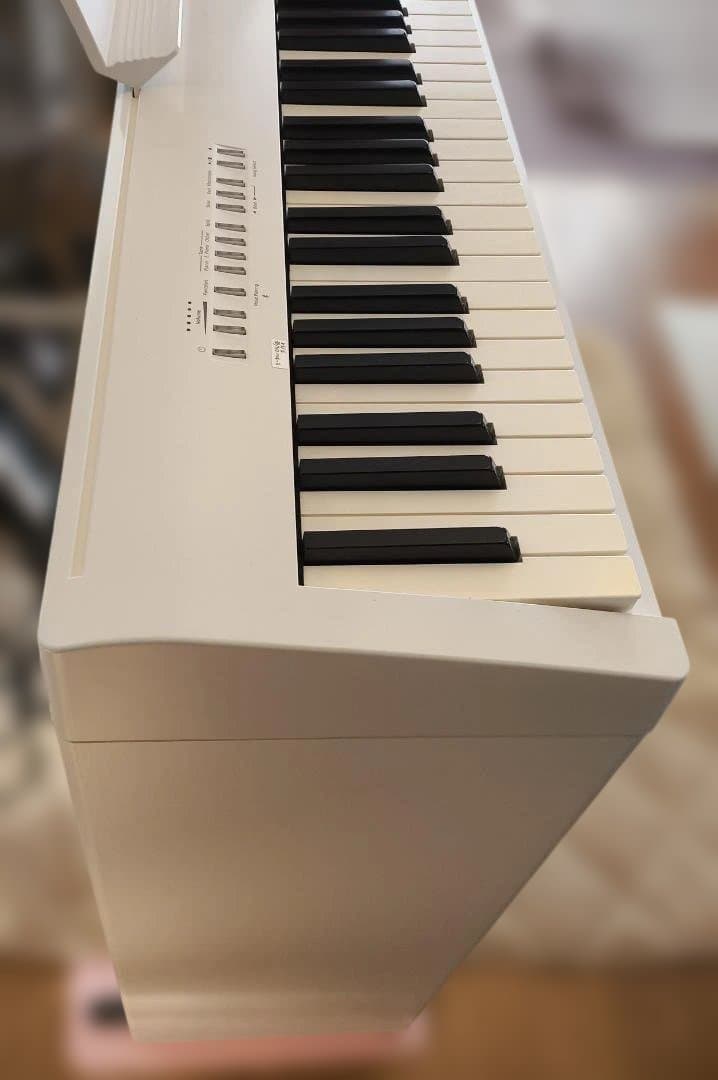 【美品】Roland FP-30X 電子ピアノ（ホワイト）専用スタンド付き