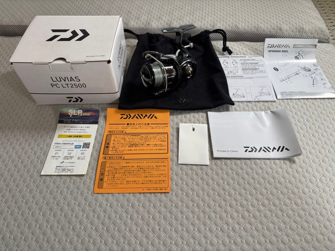リール DAIWA 24LUVIAS PC LT2500