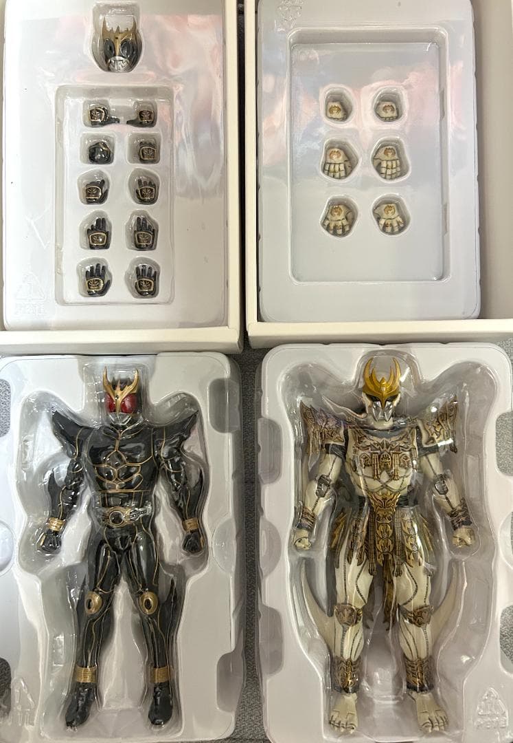 S.H.F真骨彫製法 仮面ライダークウガアルティメットフォーム ン・ダグバ・ゼバ