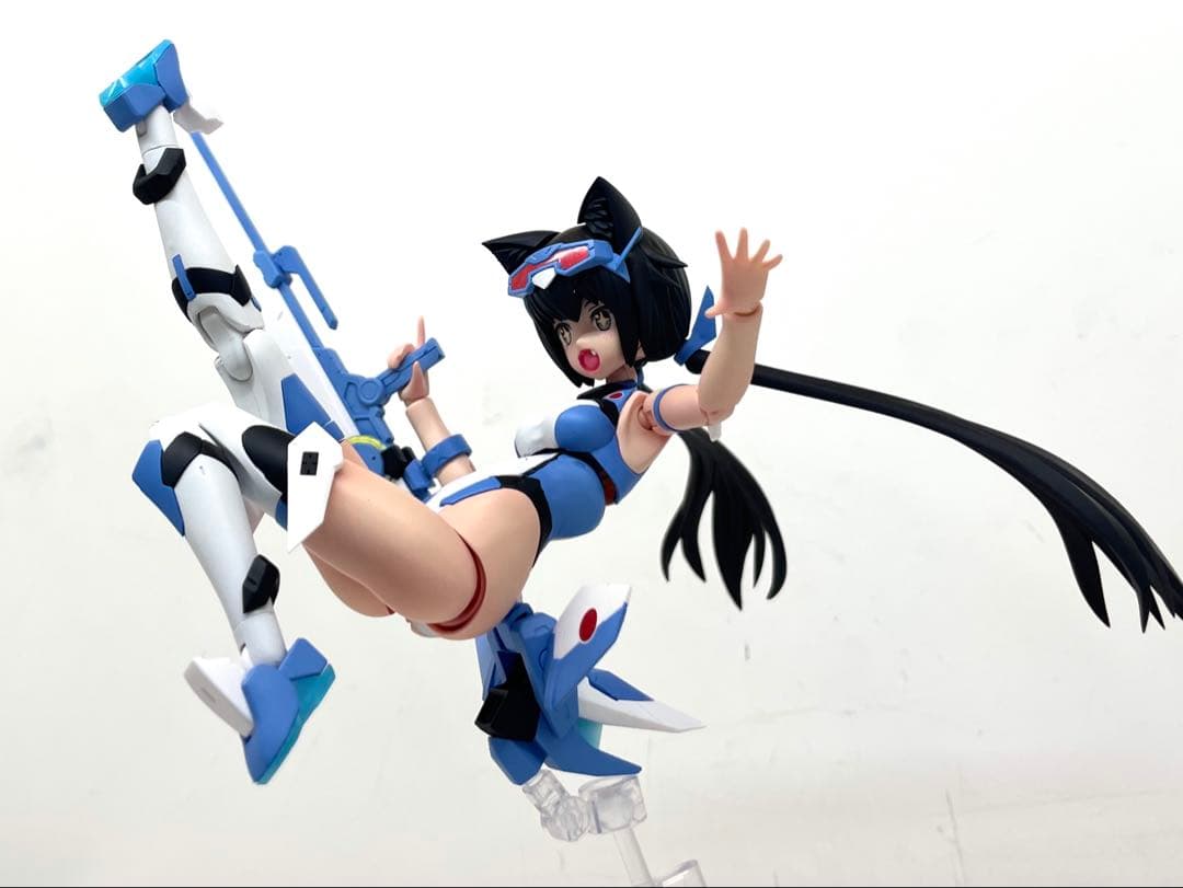 カ*ノ様 フレームアームズ・ガール スティレット ブルーインパルスカラー 完成品