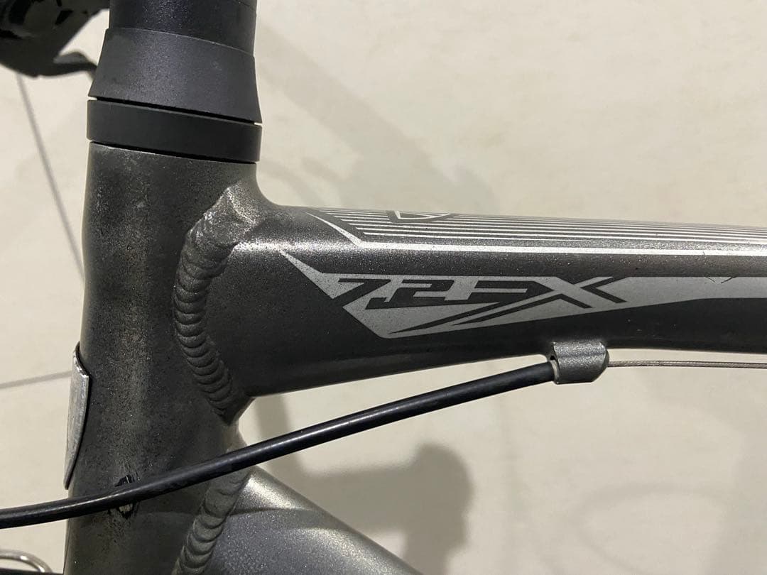 TREK FX7.2 クロスバイク　トレック fx7.3 自転車　fx23415