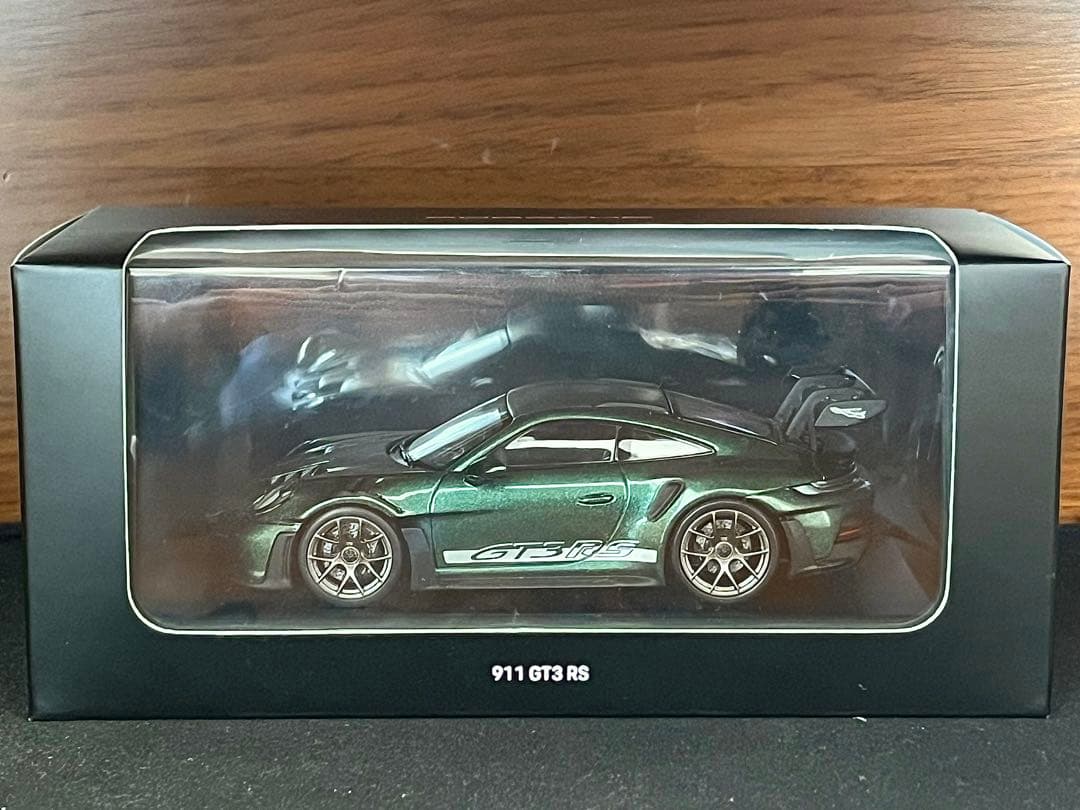 1/43 特注 ミニチャンプス ポルシェ 911 992 GT3RS グリーン