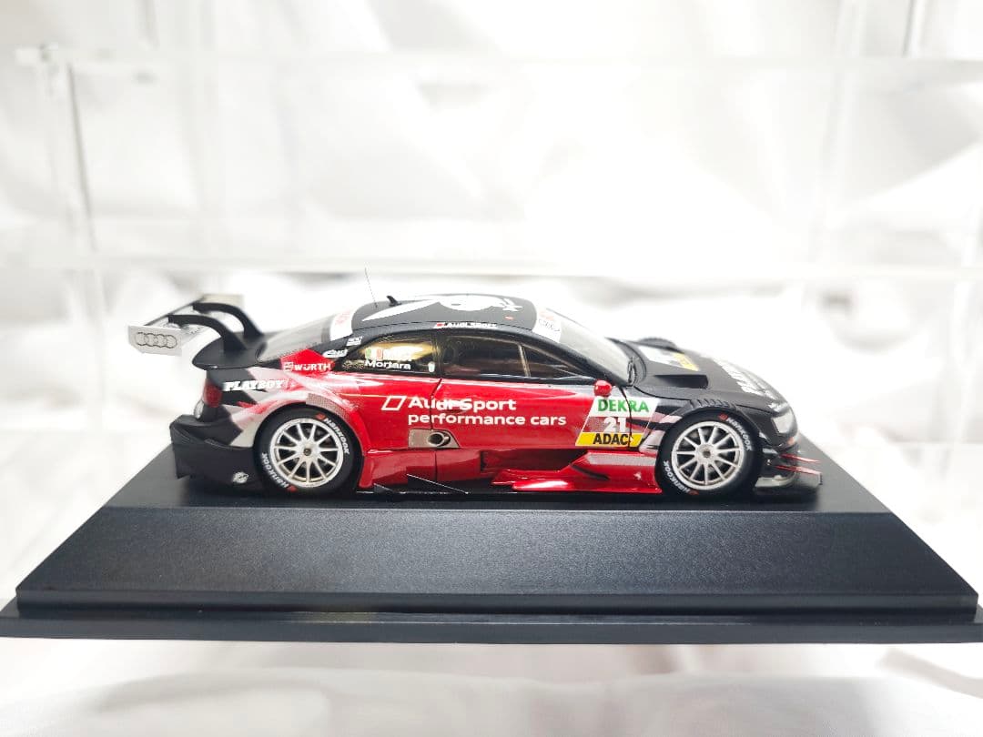 Playboy Audi A5 DTM　1/43 ミニカー　フィギュア　アウディ