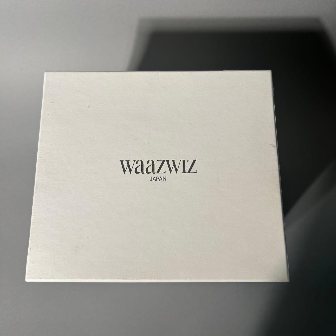 エマニュエルムホー×Waazwizアクリルボックスブルー